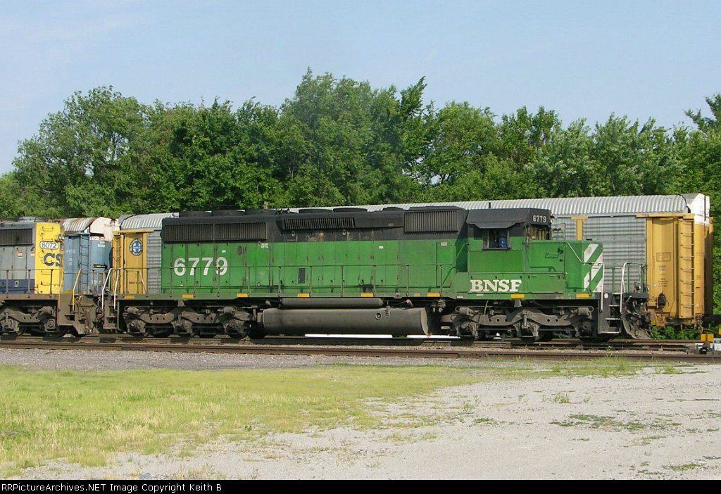 BNSF 6779